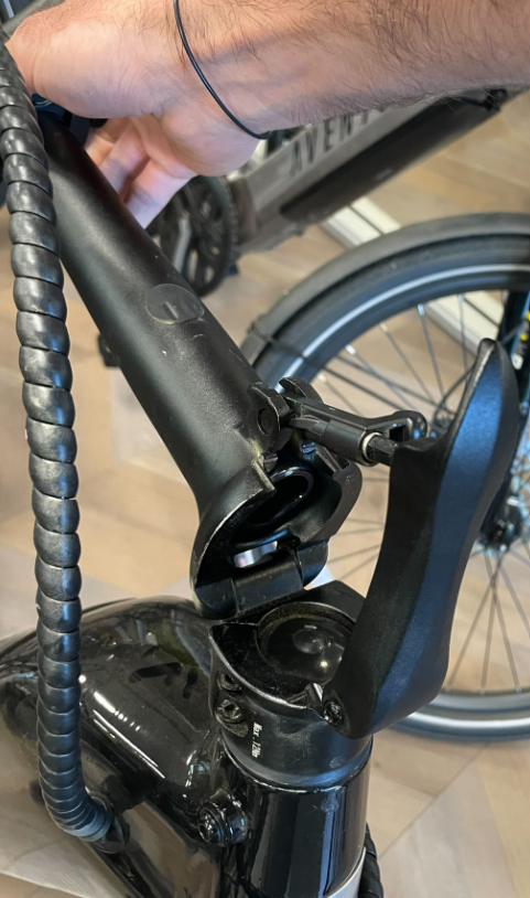 Headset Adjustment (steering bearings) – Aventon